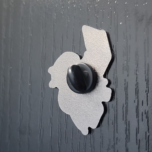 Source Unknown | Jewelry | Capybara On Laptop Enamel Pin | Poshmark